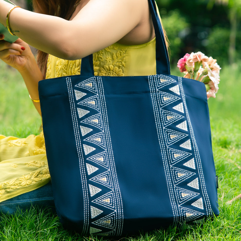 Mighty Zip Tote - Triangle Tales I Embroidered I – Skapadoro
